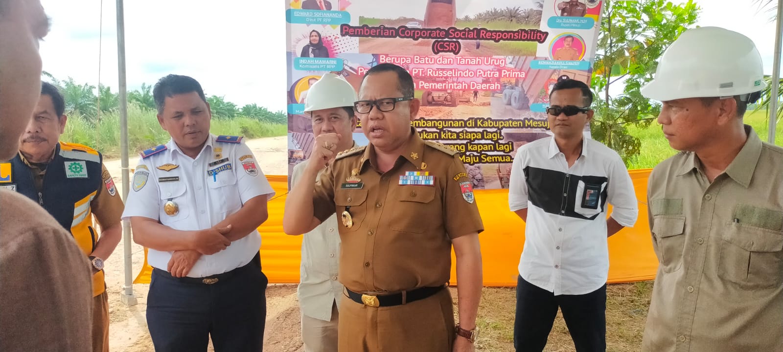 Pj Bupati Mesuji dan PT Russelindo Putra Prima MoU Perbaikan Jalan ...