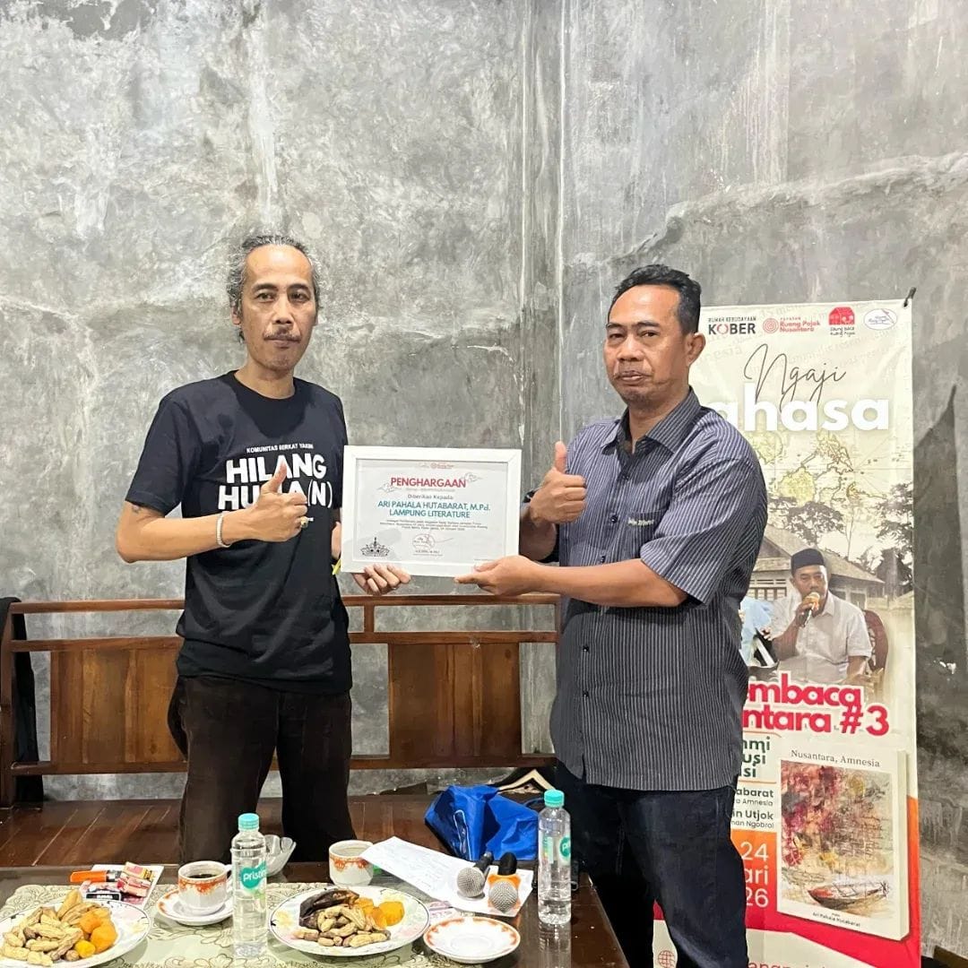 Komunitas Ruang Pojok dan Lampung Literature gelar Ngaji Bahasa ...